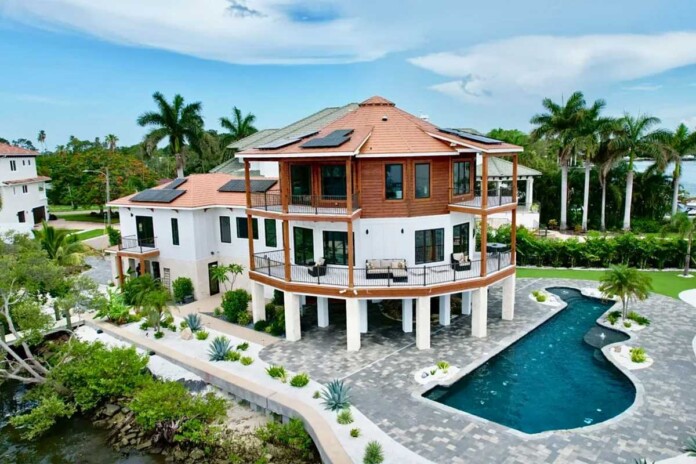 Thousands of Circular Homes Are Surviving Hurricanes Across the US ...