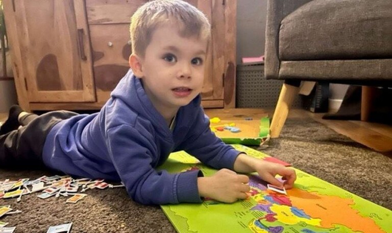 4-Year-old Brit Taught Himself All 195 World Flags And Knows Every ...