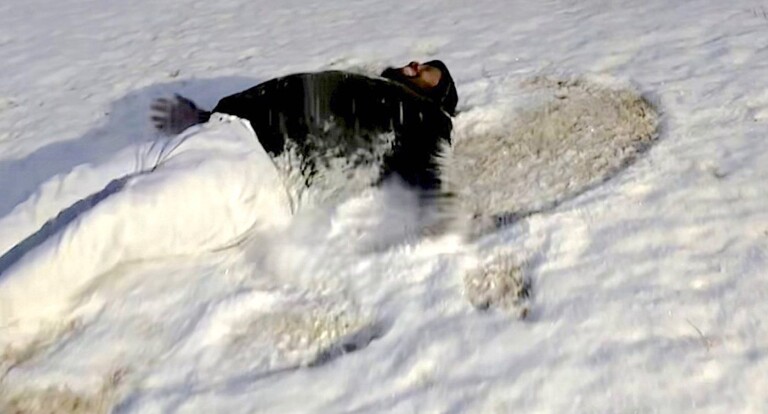 Watch Giddy Florida Man Experiencing Snow for the First Time–And Making ...