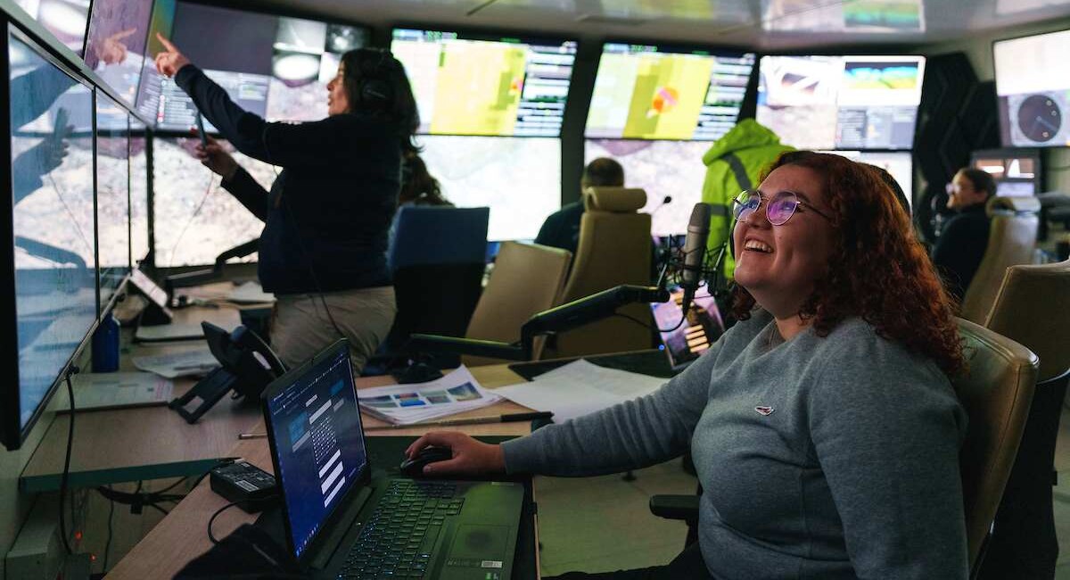 Thriving Ecosystem of Deep-Sea Creatures Discovered After Iceberg ...