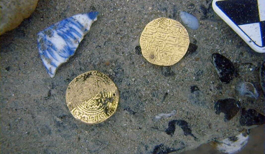 Lost for 300 Years, Pirate-Plundered Treasure Ship Discovered off ...