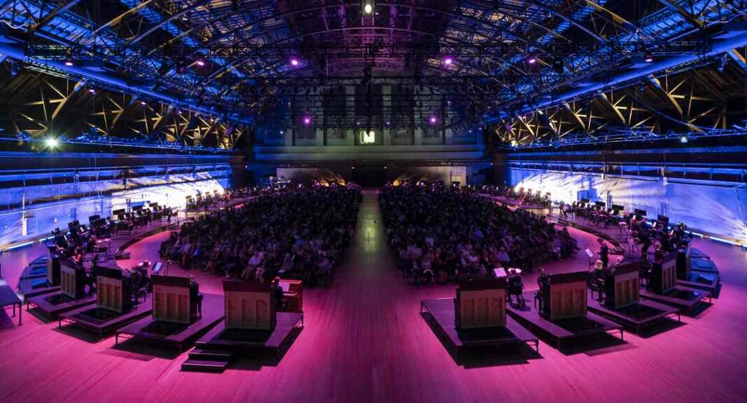 11,000 Strings Tuned Slightly Differently Makes Music to Engulf an ...