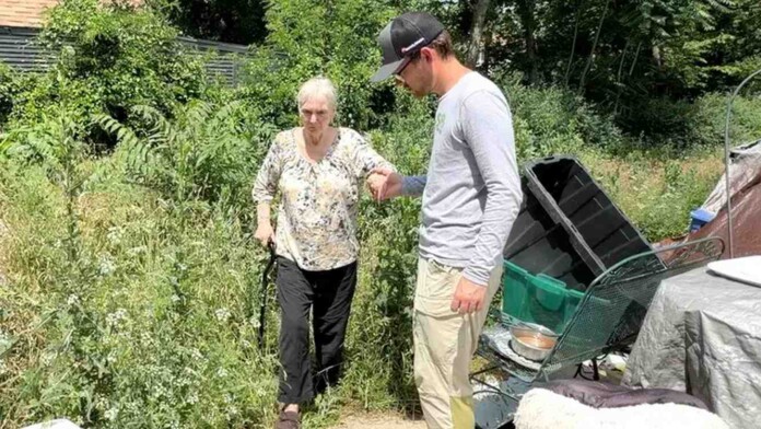 Just By Mowing a Lawn, Social Media Star Raises $685,000 for Bereaved ...