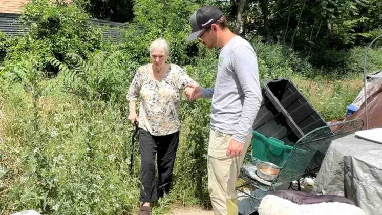 Just By Mowing a Lawn, Social Media Star Raises $685,000 for Bereaved ...